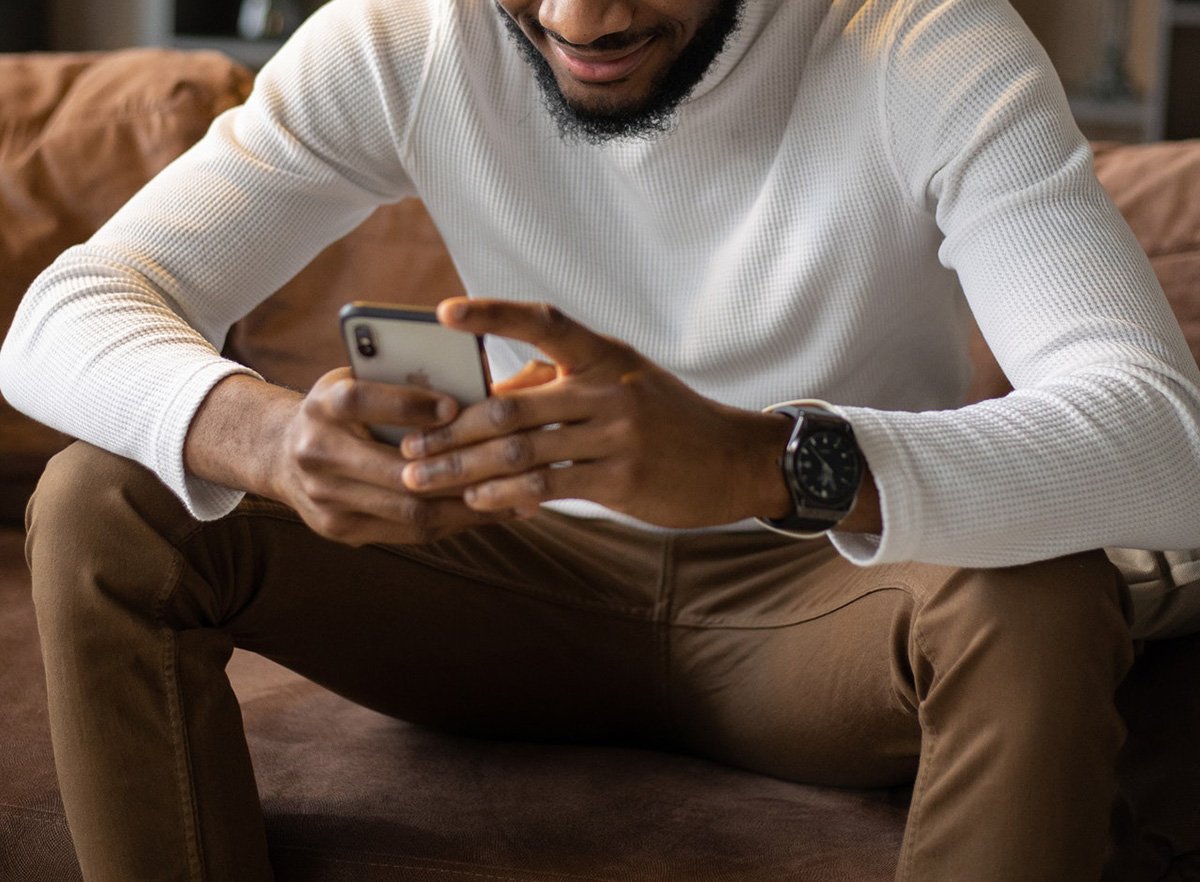 The Difference Between Chat Messaging & Text Messaging | Quiet City Design